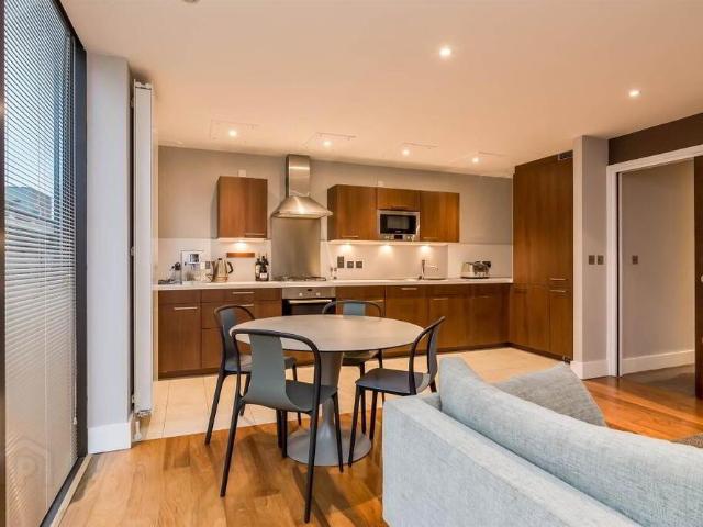 55 Custom House Residence, 4 Ulster Street, Belfast, BT1 3EW