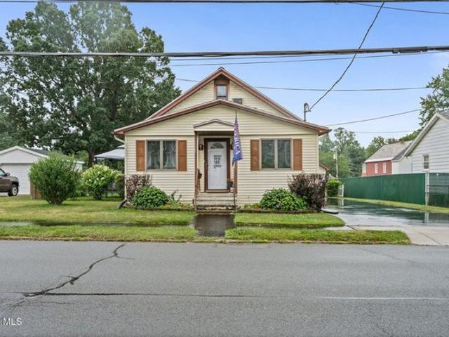 55 Cuthbert St, Scotia, NY 12302