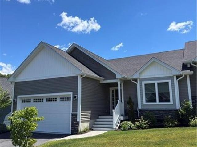 55 Deer Run Xing Unit 41, Warwick, RI 02818