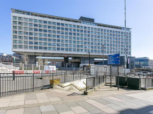 55 Degrees North, Pilgrim Street. 3 bed penthouse to rent £2,300 pcm £531 pw