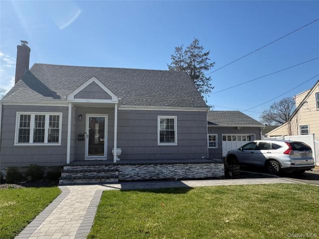 55 Dosoris Ln, Glen Cove, NY 11542 | MLS #953075 | Compass