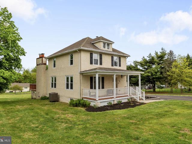55 E Mt Kirk Ave, Eagleville, PA 19403 | MLS #PAMC2177