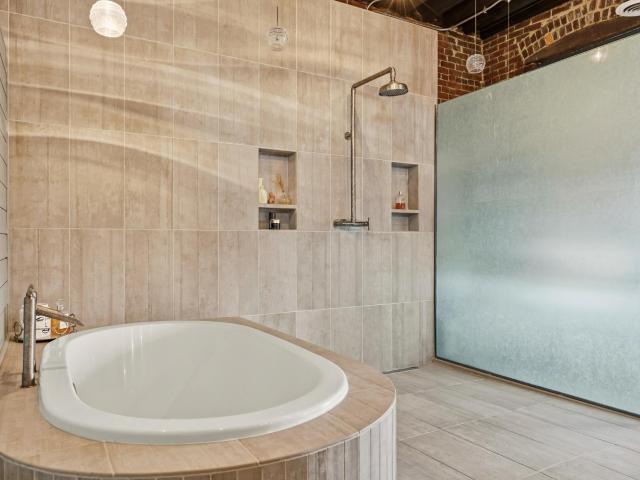 55 E Main Street # 304