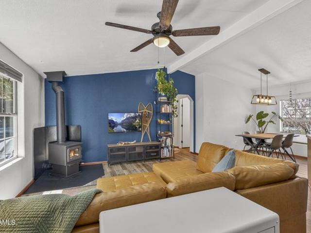 55 E Pauline Dr, Flagstaff, AZ 86005