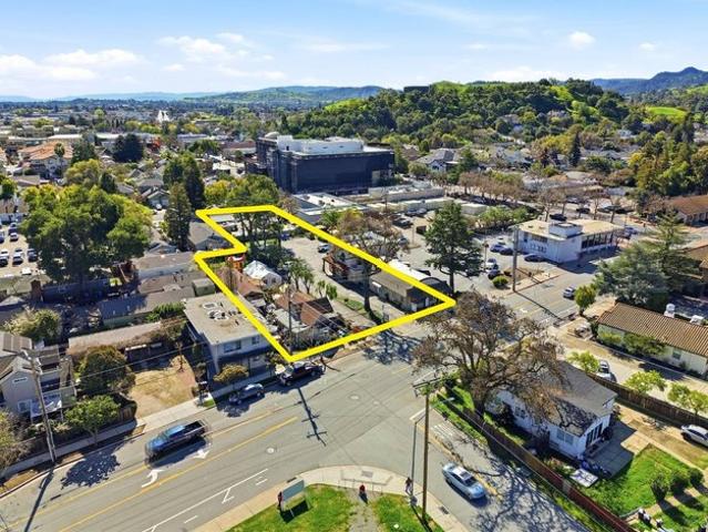 55 E 1st St, Morgan Hill, CA 95037