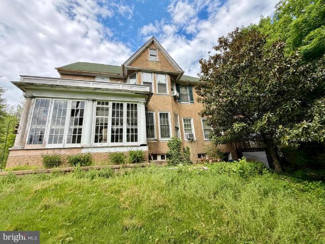 55 East Avenue