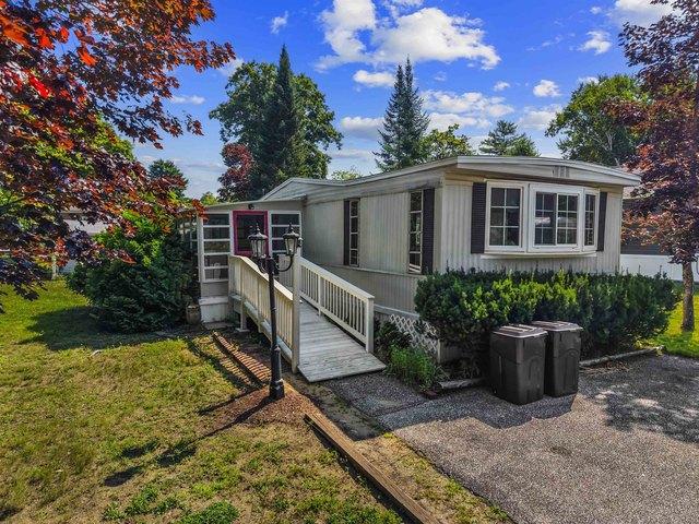 55 Fairfield Dr, Concord, NH 03301