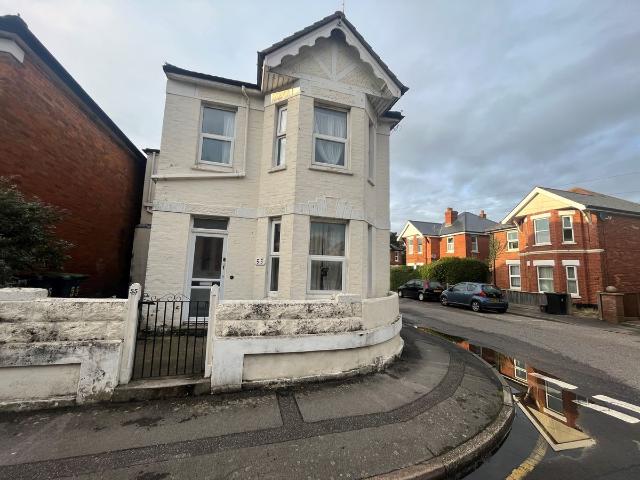 55 Fairfield Road BH23, 1 bed flat to rent, £1,100 pcm | PrimeLocation