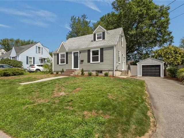 55 Frederick St, East Providence, RI 02916