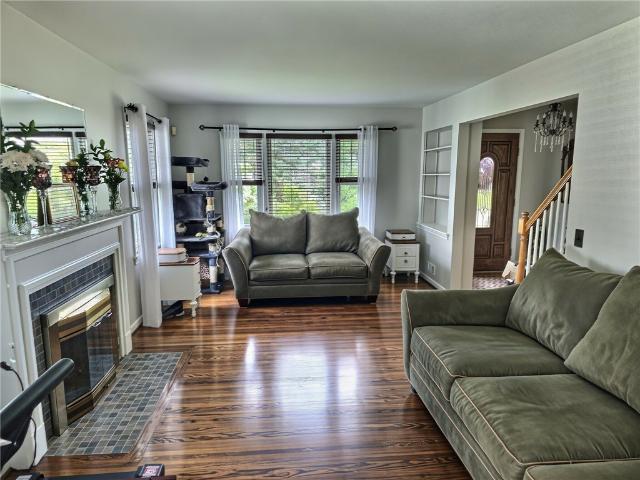 55 Glenmont Dr Drive