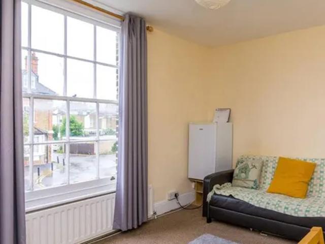 55 Gunnersbury Lane, London, W3 8HQ, United Kingdom | 4 bed house for rent #137468461 | Rentberry