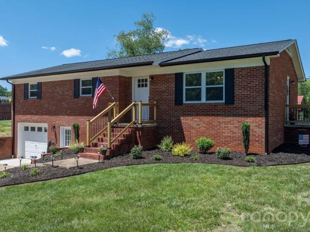 55 Hillsdale Lane