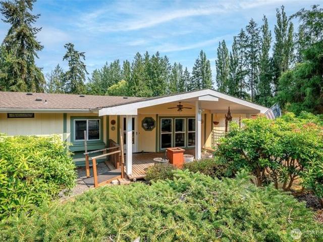 55 Hunt Rd, Port Hadlock, WA 98339