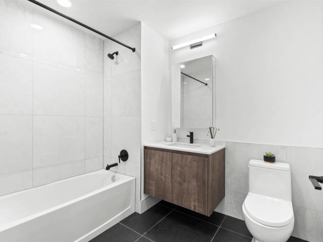 55 Jordan Ave # 833