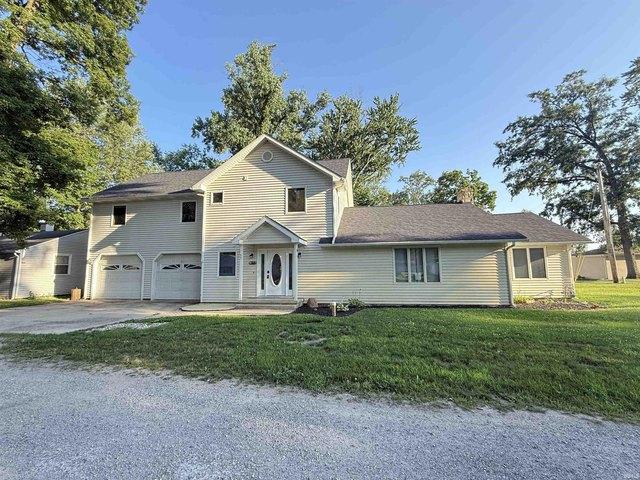55 Lane 122 Turkey Lk, Lagrange, IN 46761