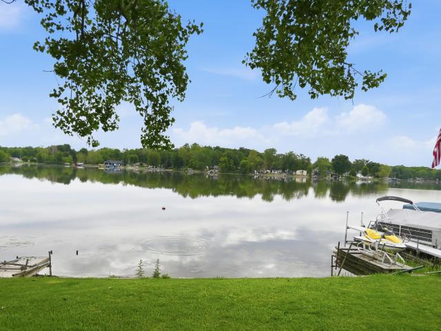 55 Lane 275B Turkey Lake