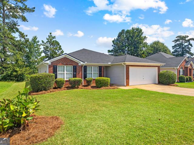 55 Lakeside Point