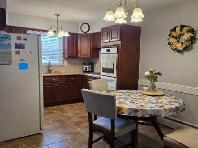 55 Lench Ave