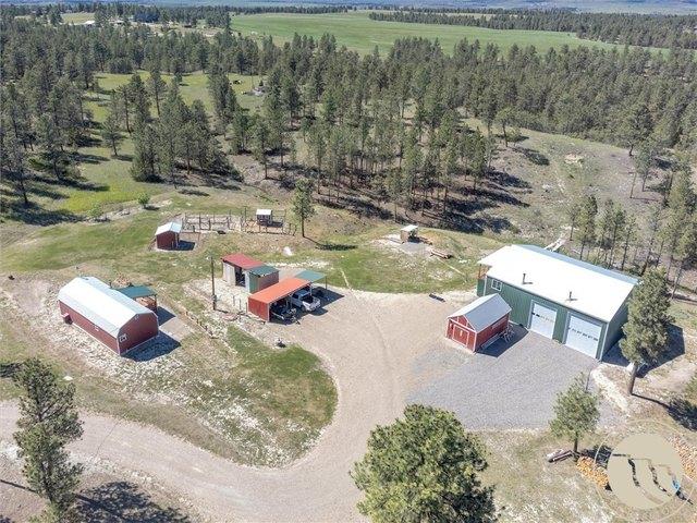 55 Loop Rd, Roundup, MT 59072