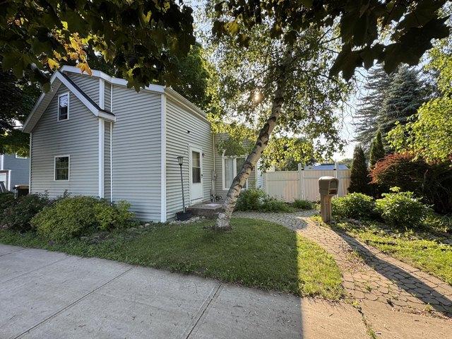 55 Maple St, Rouses Point, NY 12979