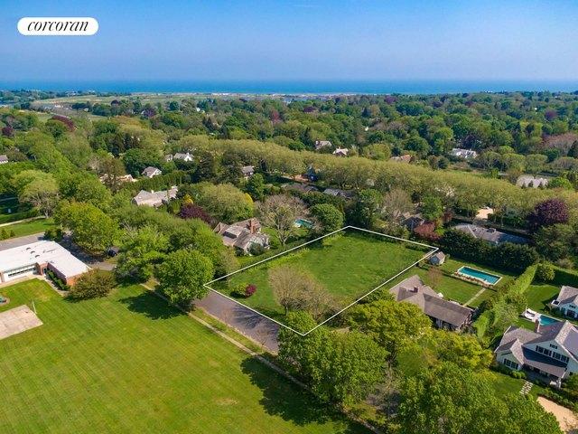 55 Meadow Way, East Hampton, NY 11937