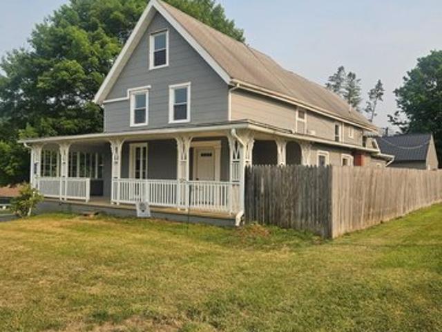 55 Mill Hill Rd, Lock Haven, PA 17745