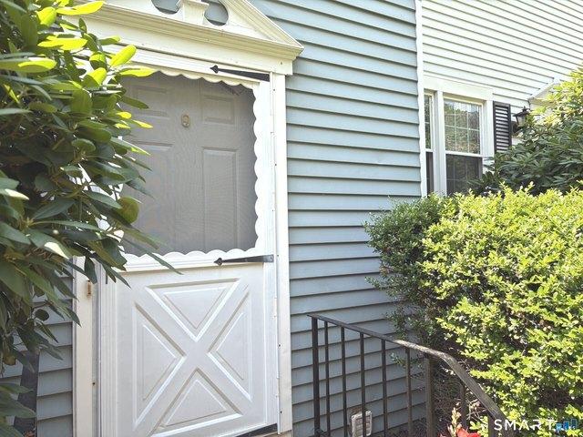 55 Mill Plain Rd Unit 9 2, Danbury, CT 06811