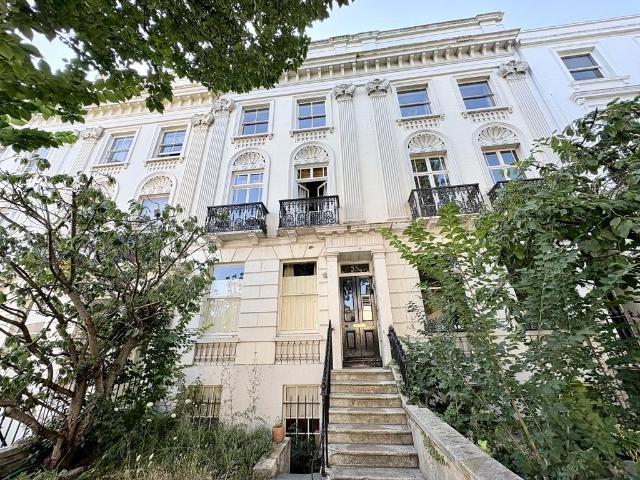 55 Montpelier Road, Brighton BN1 1 bed flat to rent £1,395 pcm £322 pw