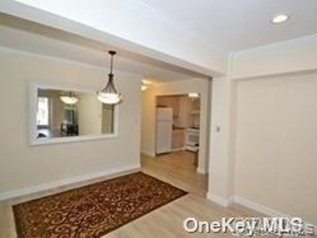 55 Monroe Boulevard 3L