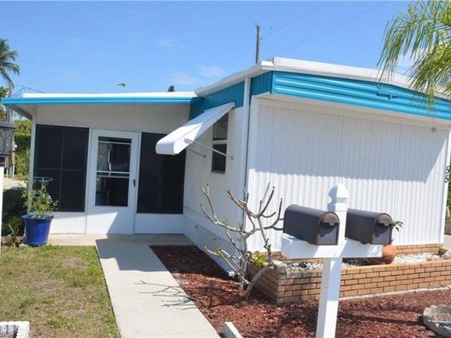 55 Moorhead Mnr Unit 55, Naples, FL 34112