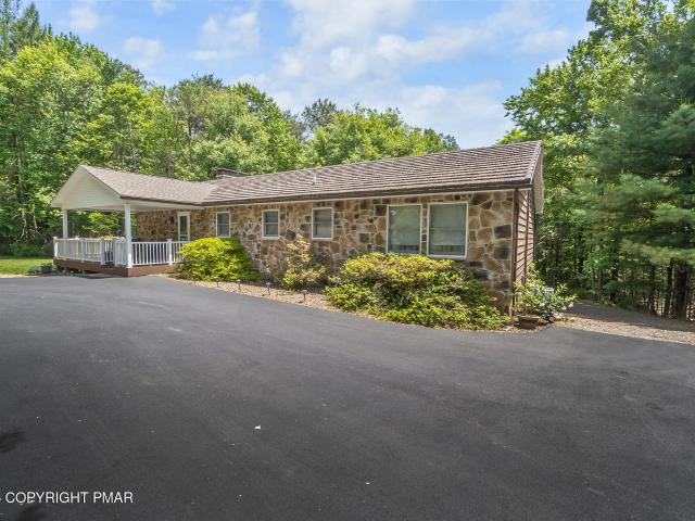 55 Molenda Circle