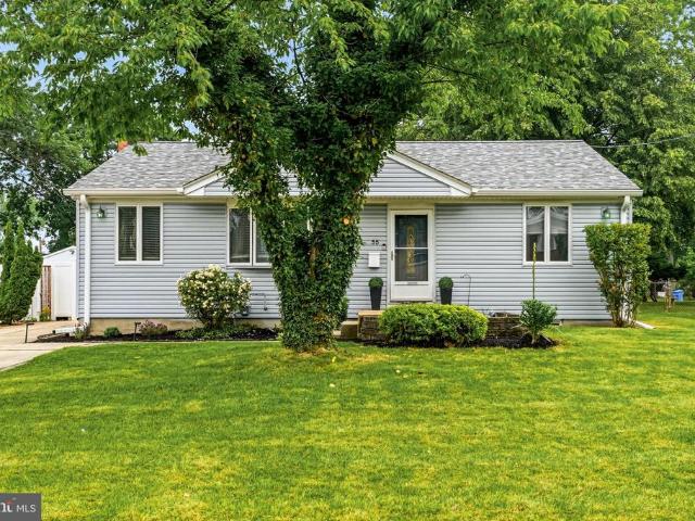 55 Munn Avenue