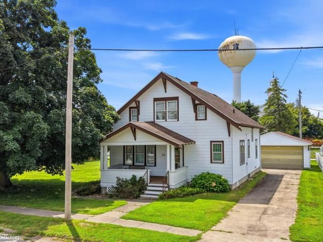 55 N Page St, Nauvoo, IL 62354