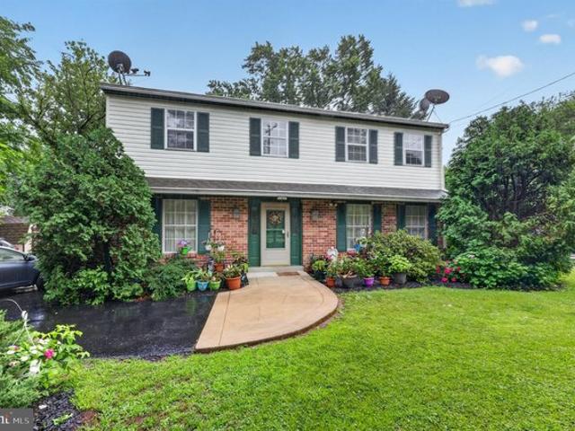 55 N State Rd, Springfield, PA 19064