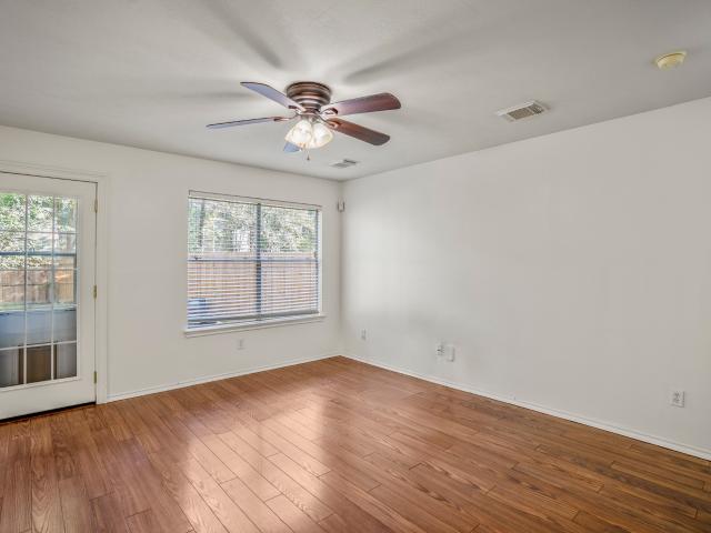 55 N Walden Elms Circle
