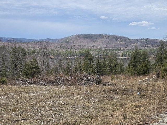 55 Old Whitney Rd, Harrison, ME 04040
