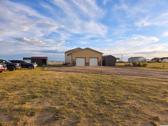 55 Osprey Rd, Laramie, WY 82070