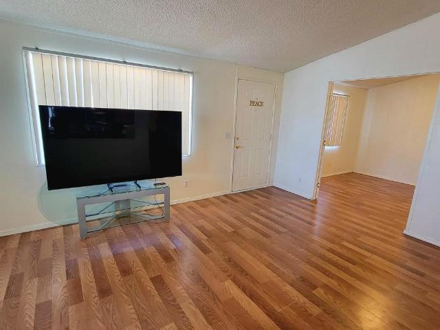 55 Pacifica Ave