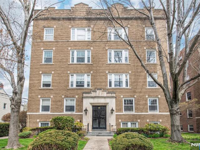55 Park, Bloomfield, NJ 07003 | MLS #26012 | Compass