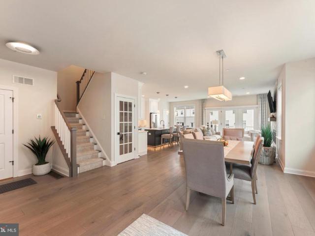 55 Parry Way