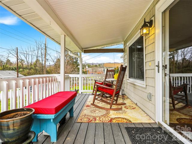 55 Pressley Avenue