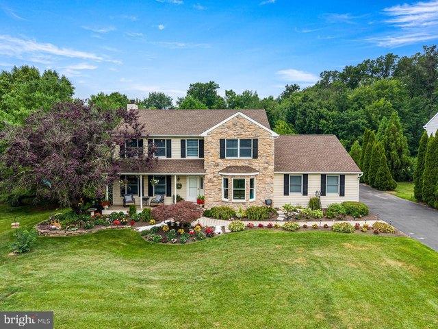 55 Ramblewood Dr, Glenmoore, PA 19343