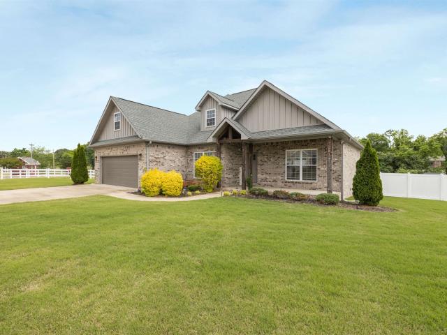 55 Rolling Brook Dr
