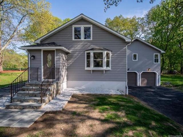 55 Russell Ave, Orange, CT 06477
