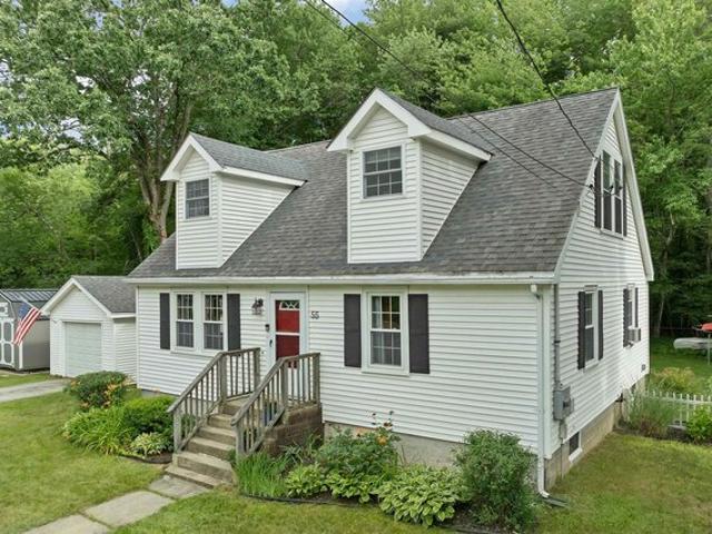55 School St, Salem, NH 03079