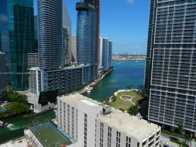 55 SE 6th St #2705, Miami, FL 33131