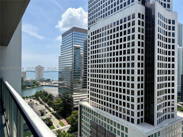 55 SE 6th St Apt 2404, Miami, FL 33131