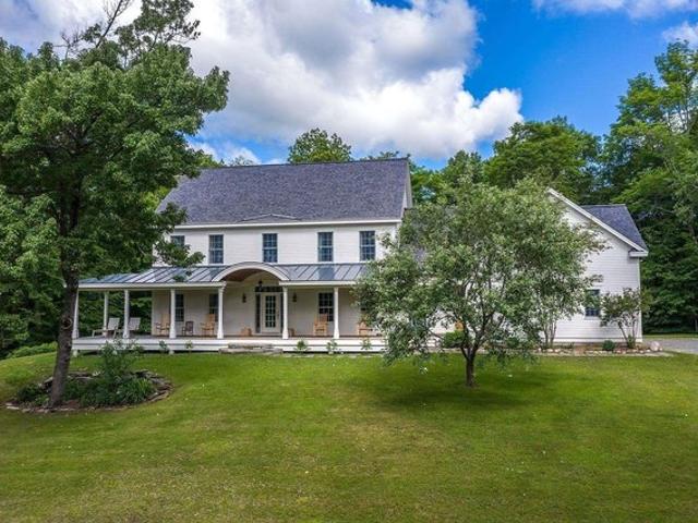 55 Stagecoach Rd, Norwich, VT 05055