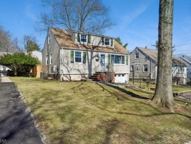 55 Sunnyside Rd