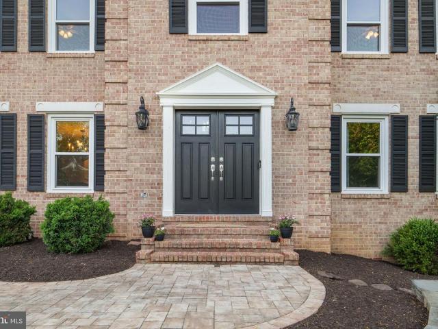 5604 Mary Fairfax Court